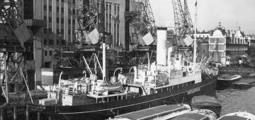 1950s Deep Sea With Bank Line - Shipping Today & Yesterday Magazine