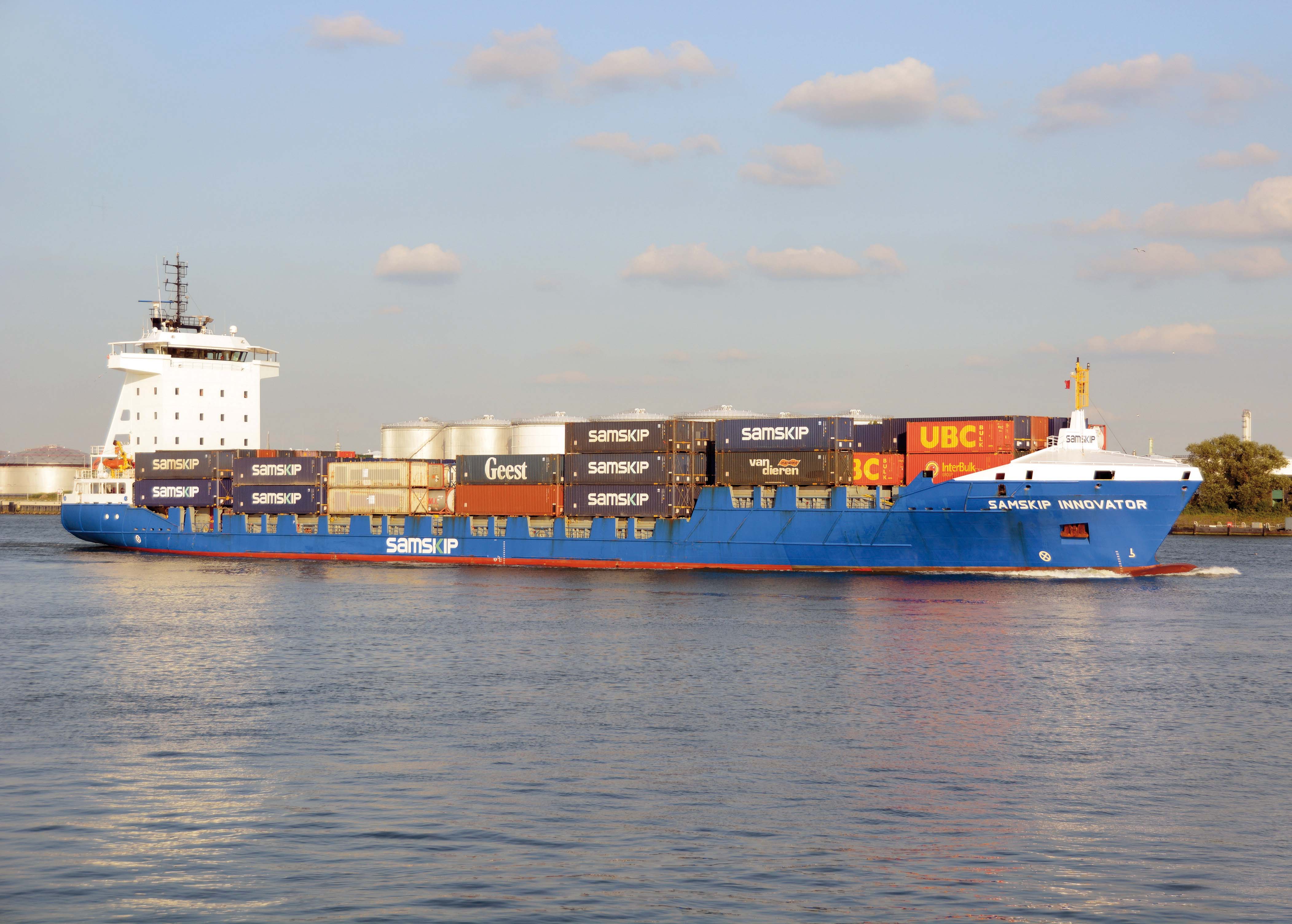 s1701-25-samskip-innovator-2014-11 - Shipping Today & Yesterday Magazine