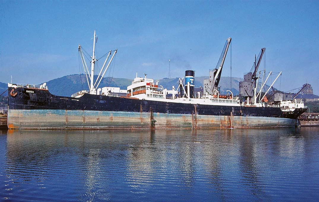 S1707-39 MARGA at Burntisland - Harry Stott collection - Shipping Today ...
