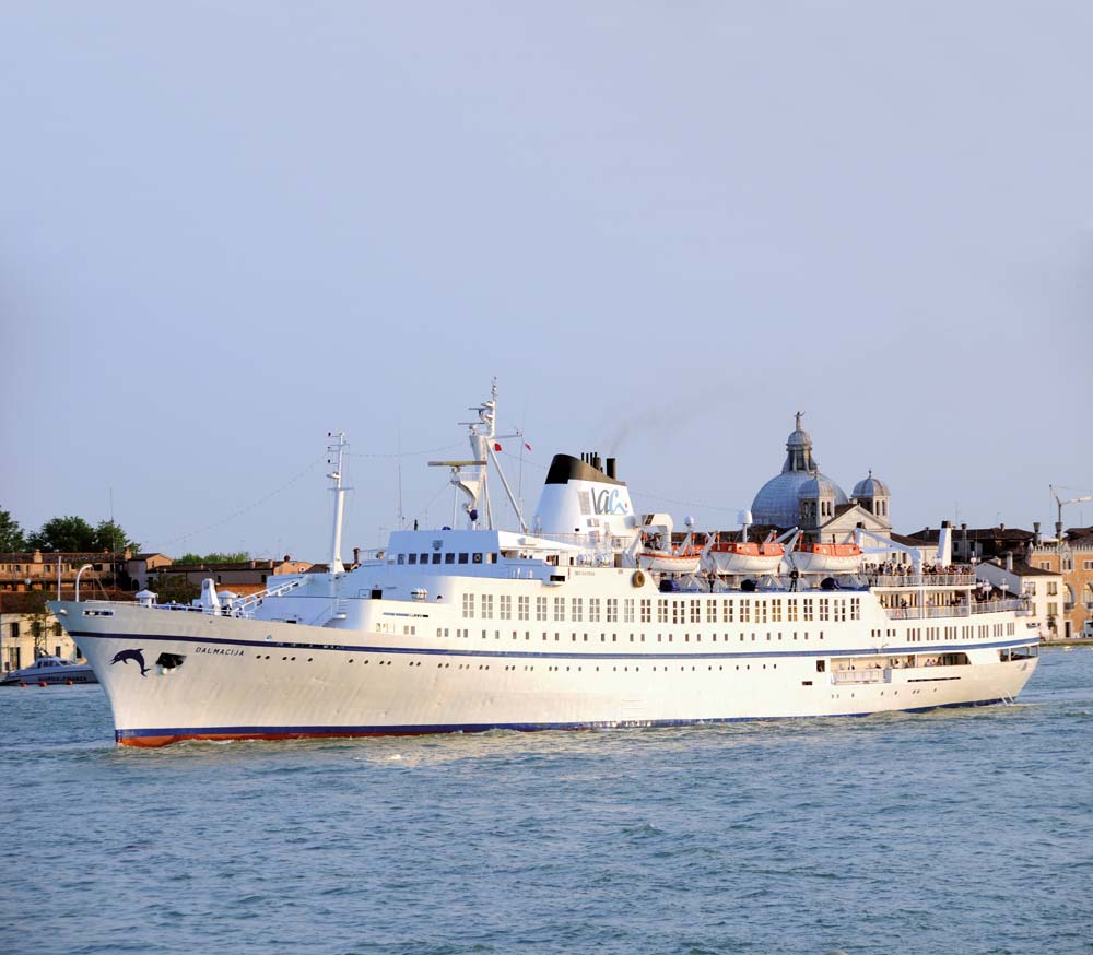 Venice - Shipping Today & Yesterday Magazine