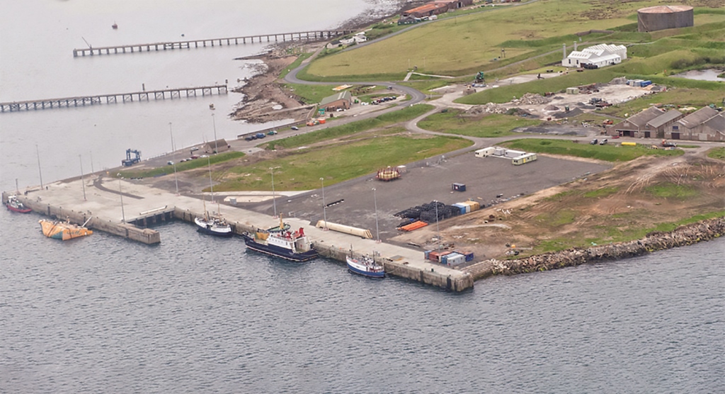 8 Lyness - Shipping Today & Yesterday Magazine