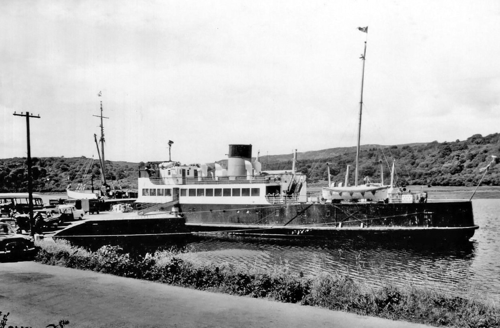 14 Lochiel 1939 - Shipping Today & Yesterday Magazine