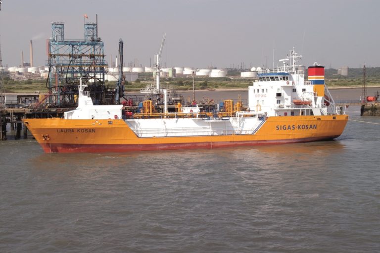 Lauritzen Bulkers and Tankers - Shipping Today & Yesterday Magazine