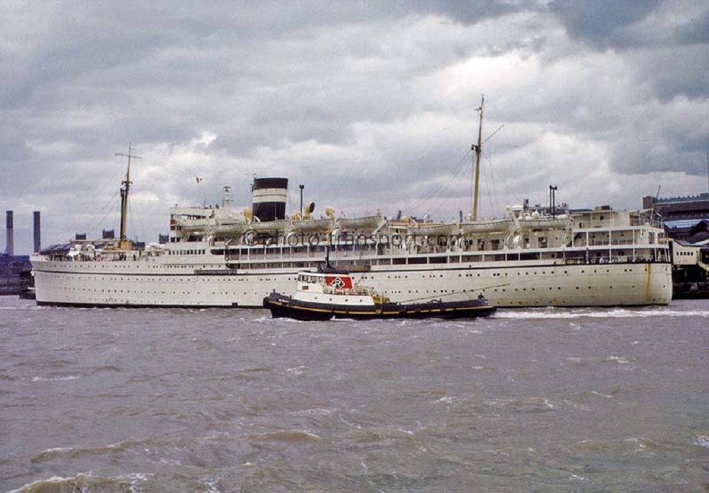 S/S 493 DUNERA - Shipping Today & Yesterday Magazine