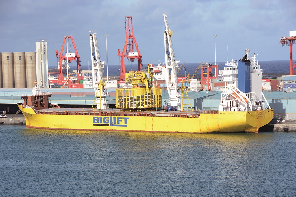 8 Happy Rover (2014) 3 F - Shipping Today & Yesterday Magazine