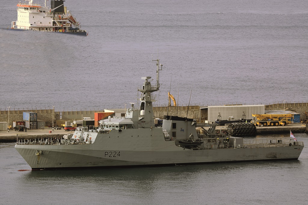 24 HMS Trent (2021) 2 - Shipping Today & Yesterday Magazine